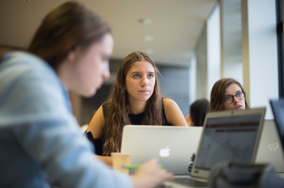 Découvrez les bourses et les options de financement de l’EDHEC Business ...